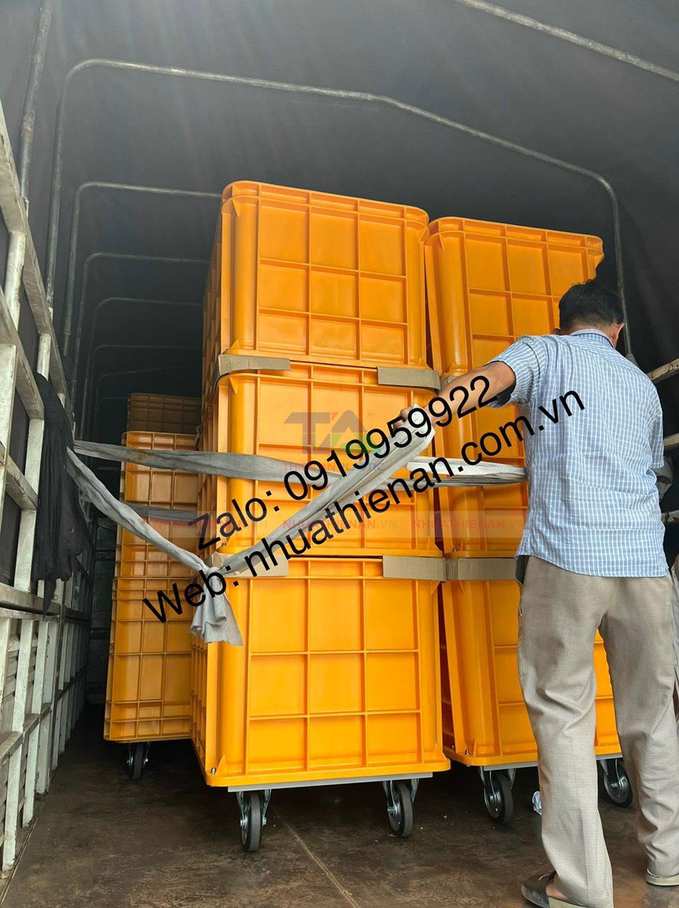 Thùng Nhựa Đặc NJB 400 - HT plastic